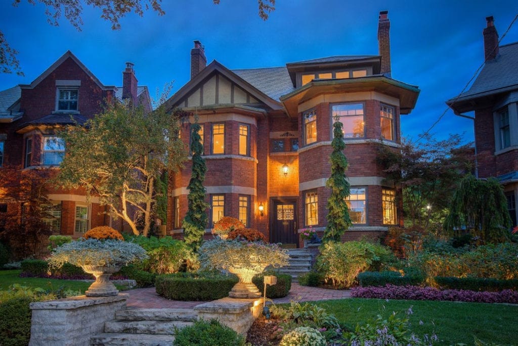 The Lawrence Park Guide - Denham Brown & Associates